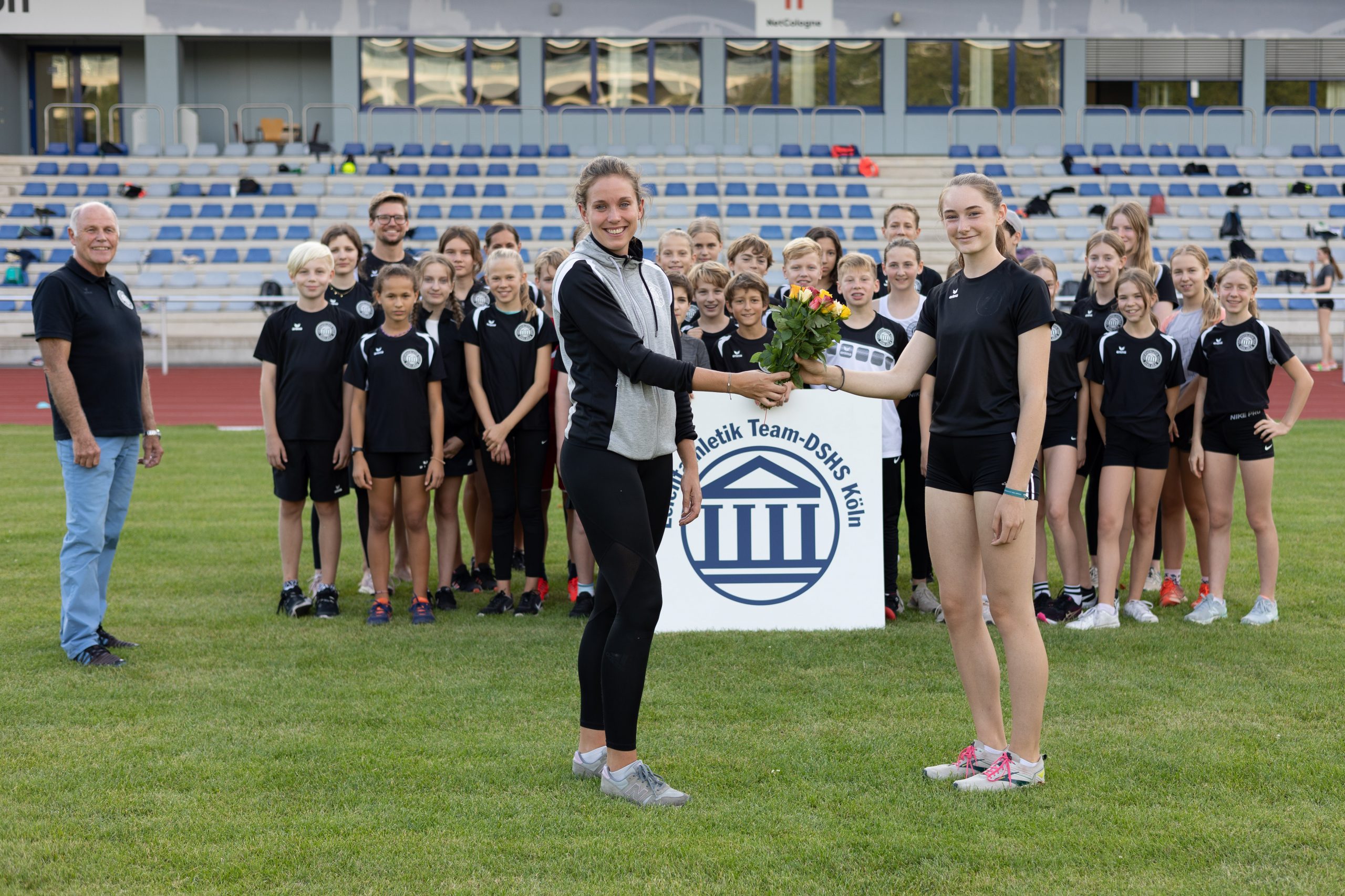 Großer Bahnhof für Merle Weber - LEICHTATHLETIK-TEAM DSHS KÖLN