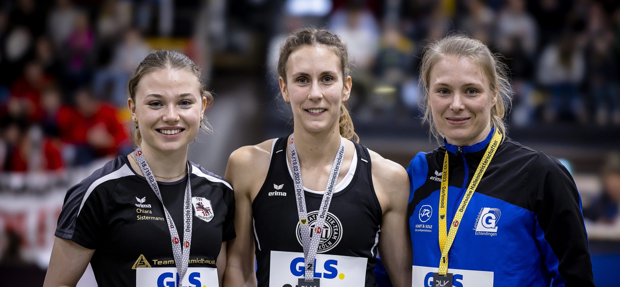 SILBER! Clara springt aufs Treppchen - LEICHTATHLETIK-TEAM DSHS KÖLN